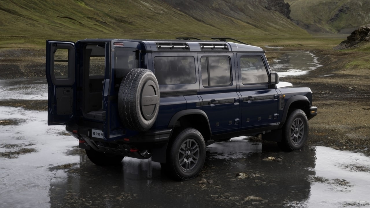 INEOS Grenadier 3.0 Tb-B SW Fieldmaster Ed. 5p - Foto e Immagini ...