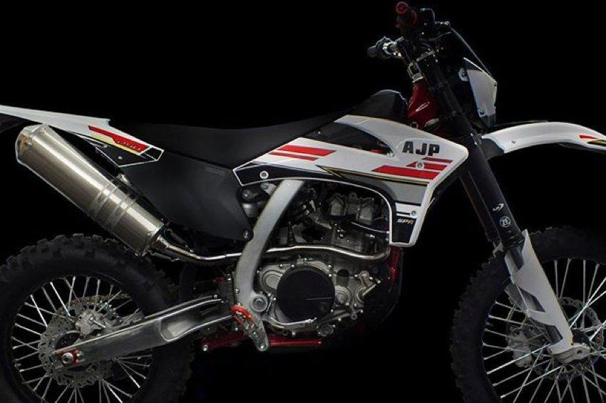 AJP SPR 250 Enduro Prezzo, Scheda tecnica e Foto - Dueruote