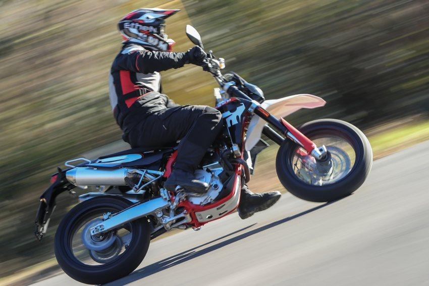 SWM SM 500 R Prezzo, Scheda tecnica e Foto | Dueruote