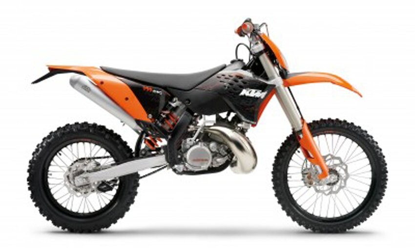 KTM 200 EXC Prezzo, Scheda tecnica e Foto | Dueruote